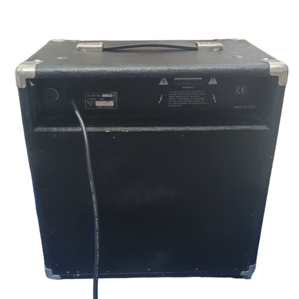 hohner force series bass amplifier(sale) - Own4Less